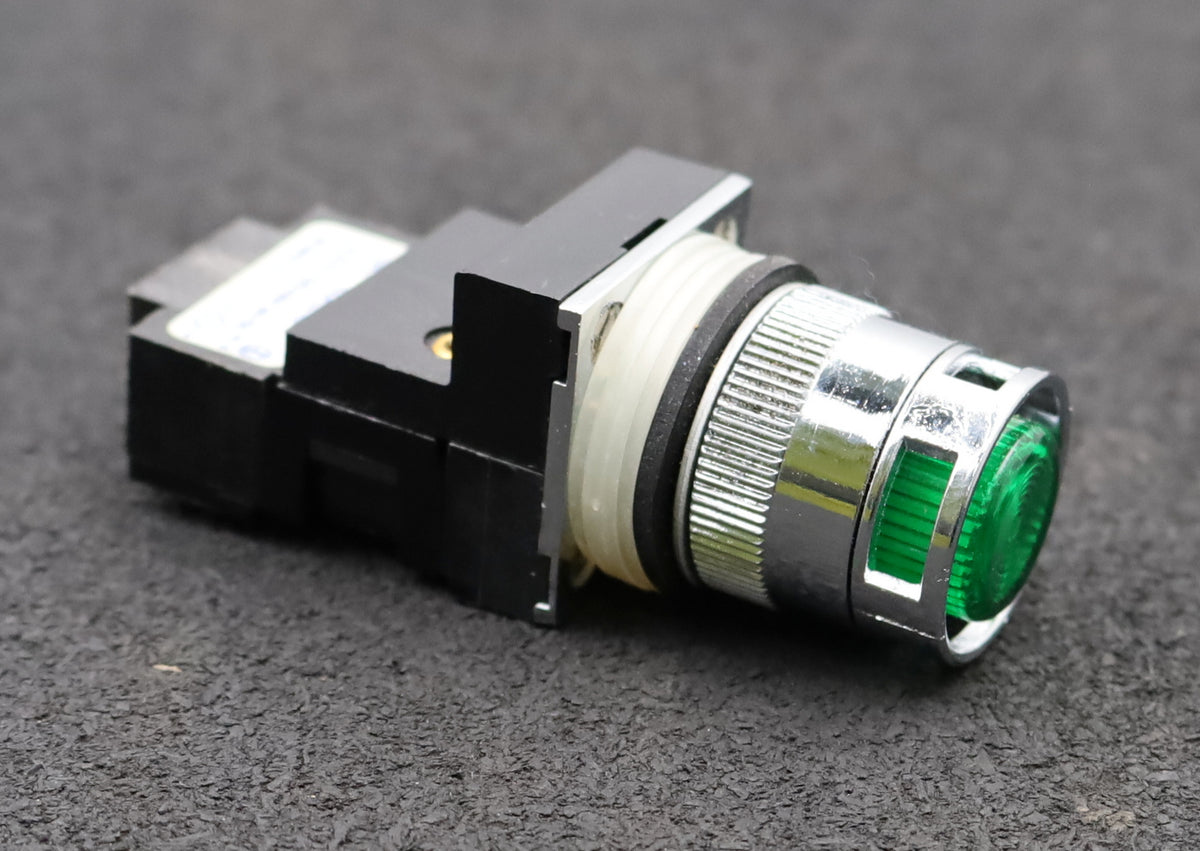 CEMA Drucktaster grün max. 125VAC/DC 2W unbenutzt — happy-parts.de