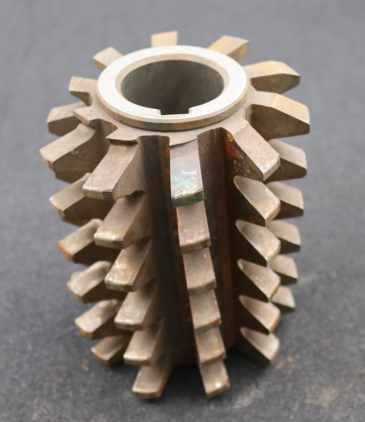 PWS Zahnrad-Wälzfräser m= 7,0mm BPII DIN 3972 EGW 20° Ø108x136xØ40mm L ...