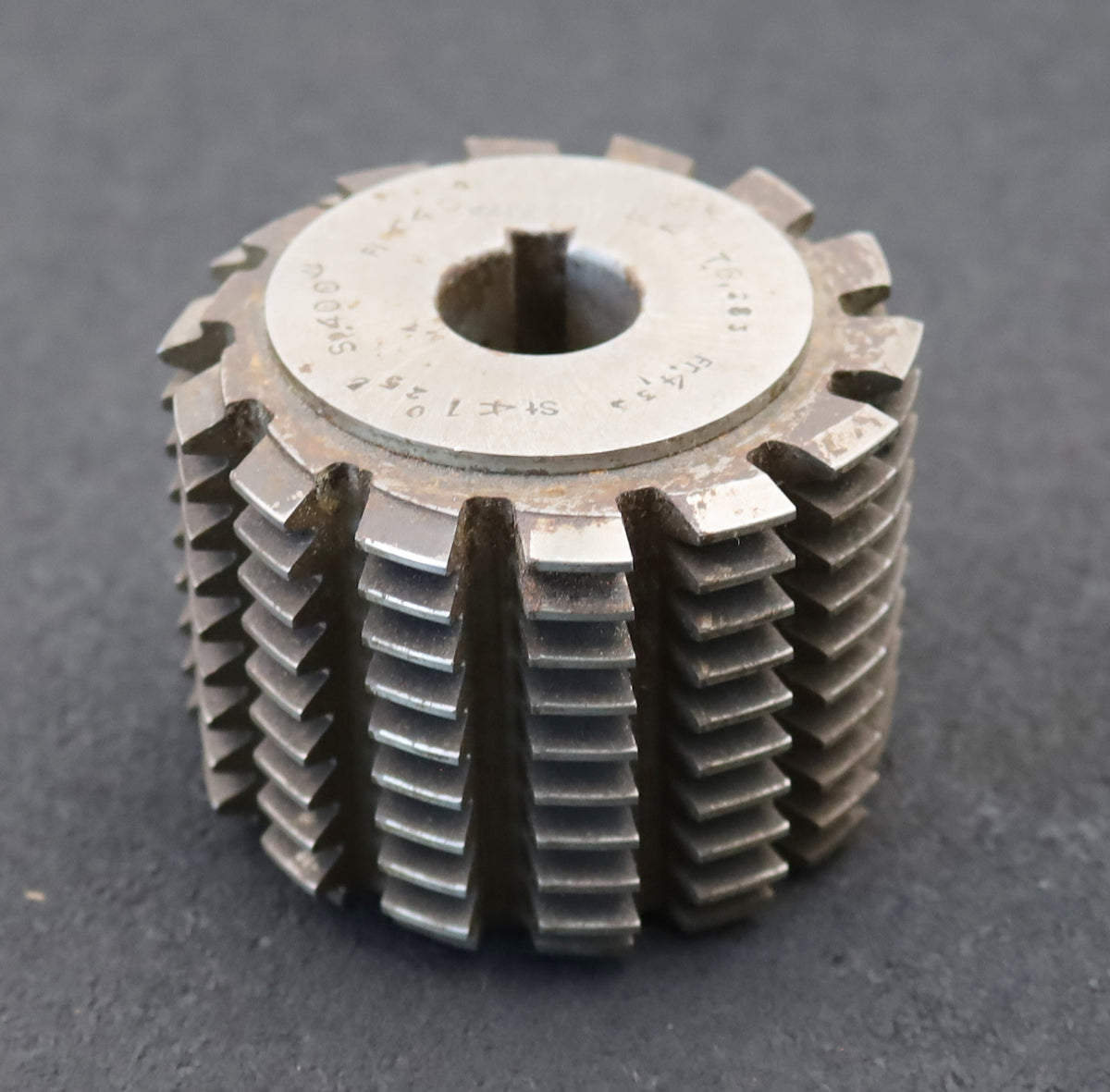 Zahnrad-Wälzfräser m= 2,0mm EGW 20° BPIII nach DIN 3972 Ø85x65xØ22mm m ...